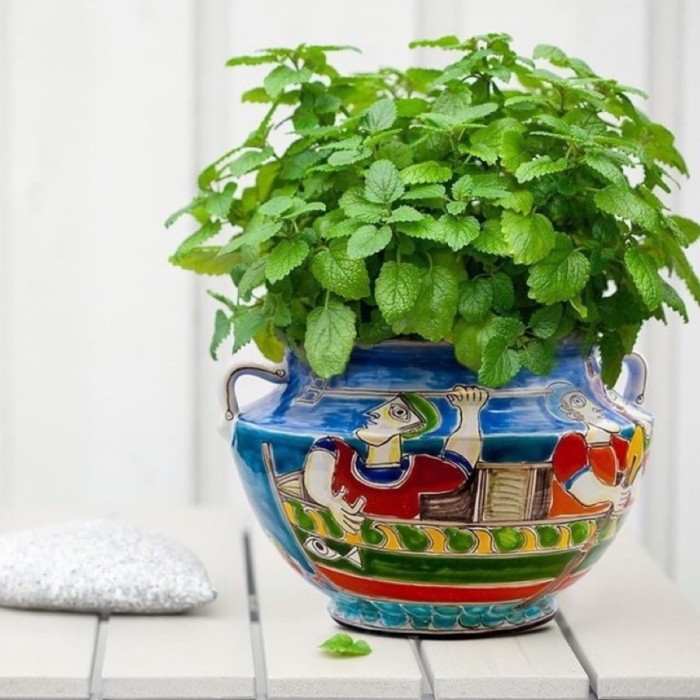 Hand Decorated Vases Ceramiche De Simone | Sicilian Pottery